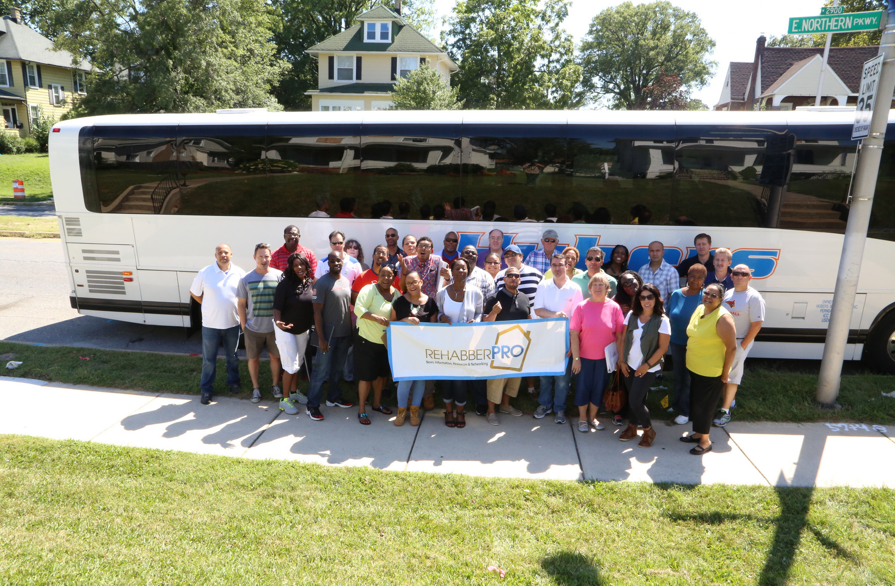 Real Estate Investor Bus Tour - Rehabber Pro
